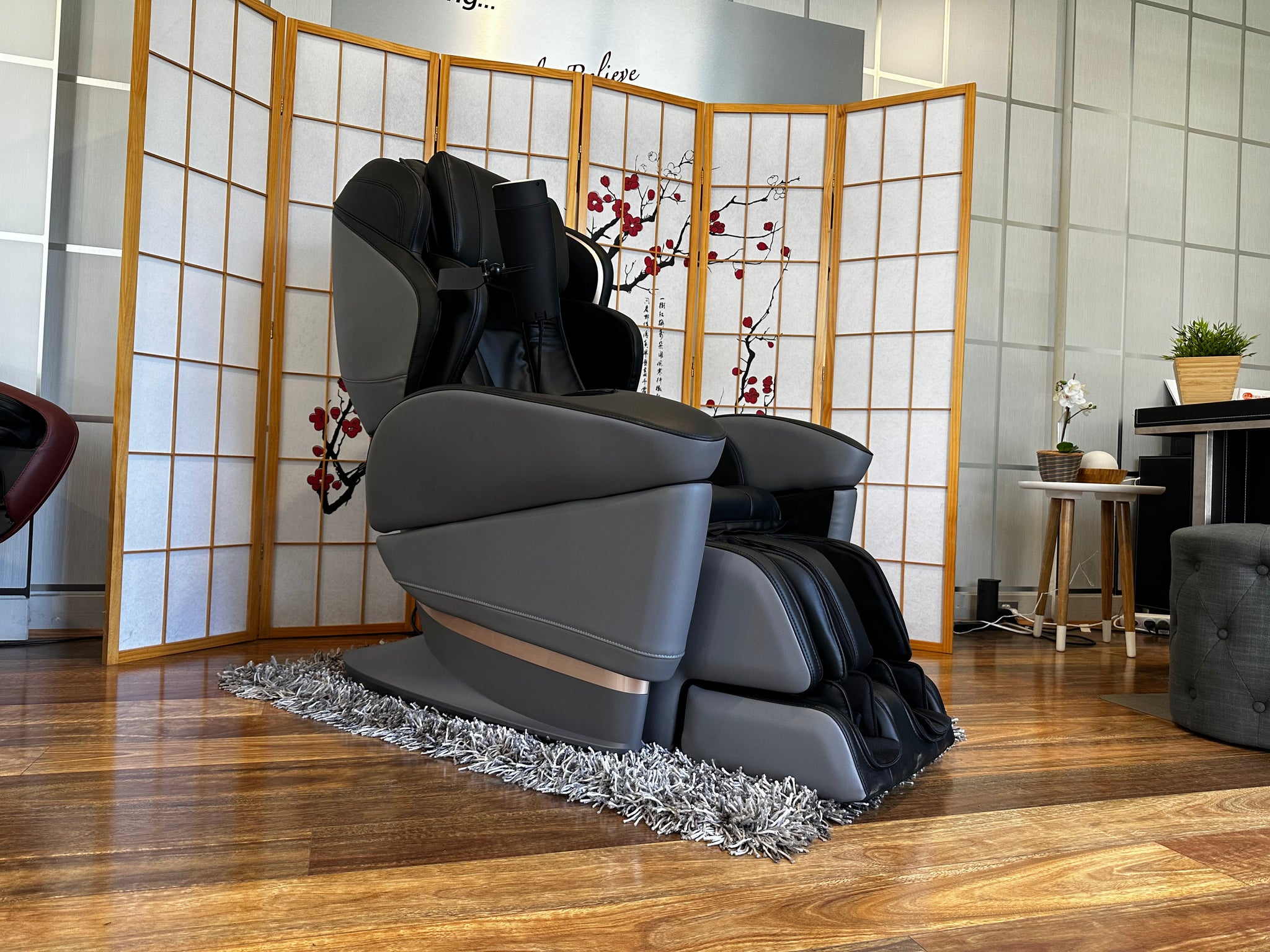 Fujiiryoki JP3000 Medical Massage Chair | Relax for Life
